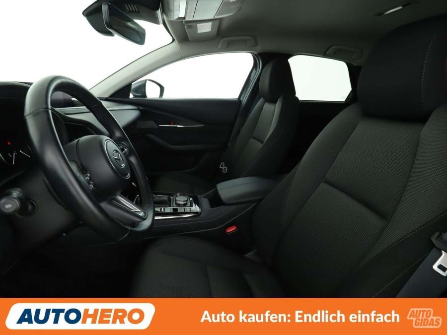 Grey Mazda CX-30 2022 in Kaunas, with an engine capacity of 2.00 L and mileage of 24 thousand km for 26510 €, photo 10 on AUTOMOTO.COM.LV