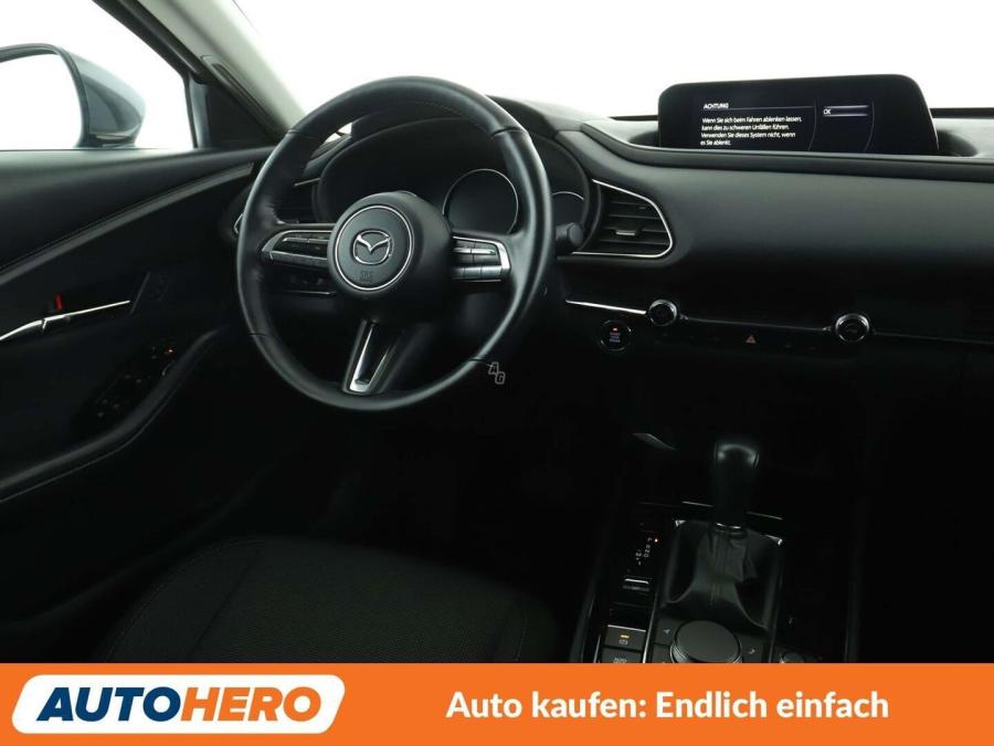 Grey Mazda CX-30 2022 in Kaunas, with an engine capacity of 2.00 L and mileage of 24 thousand km for 26510 €, photo 13 on AUTOMOTO.COM.LV