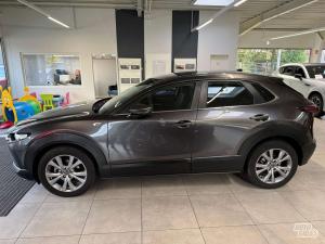 Grey Mazda CX-30 2022 in Kaunas, with an engine capacity of 2.00 L and mileage of 50 thousand km for 27972 €, photo 4 on AUTOMOTO.COM.LV