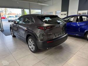 Grey Mazda CX-30 2022 in Kaunas, with an engine capacity of 2.00 L and mileage of 50 thousand km for 27972 €, photo 5 on AUTOMOTO.COM.LV