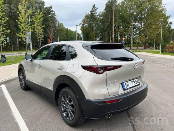 Mazda CX-30 2022 Rīga vietnē Pelēks Mazda CX-30 2022 Rīga, ar dzinēja tilpumu 2.00 L un nobraukumu 33 tūkst. km par 19000 €, foto 4 vietnē AUTOMOTO.COM.LV