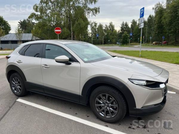Mazda CX-30 2022 Rīga vietnē Pelēks Mazda CX-30 2022 Rīga, ar dzinēja tilpumu 2.00 L un nobraukumu 33 tūkst. km par 19000 €, foto 5 vietnē AUTOMOTO.COM.LV