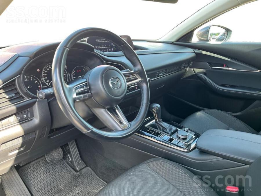 Серый Мазда CX-30 2023 в Рига, объемом двигателя 2.00 л и пробегом 118 тыс. км за 18990 €, фото 12 на AUTOMOTO.COM.LV