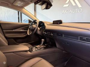 Grey Mazda CX-30 2024 in Kaunas, with an engine capacity of 2.49 L and mileage of 2 thousand km for 19990 €, photo 19 on AUTOMOTO.COM.LV