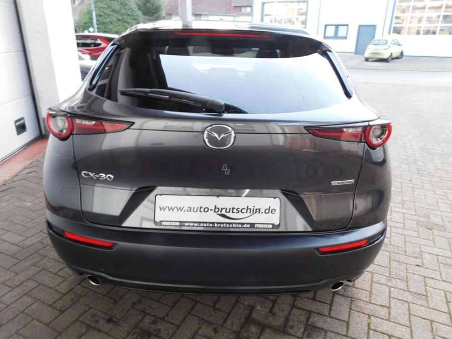 Grey Mazda CX-30 2025 in Kaunas, with an engine capacity of 2.50 L and mileage of 22 thousand km for 31072 €, photo 5 on AUTOMOTO.COM.LV