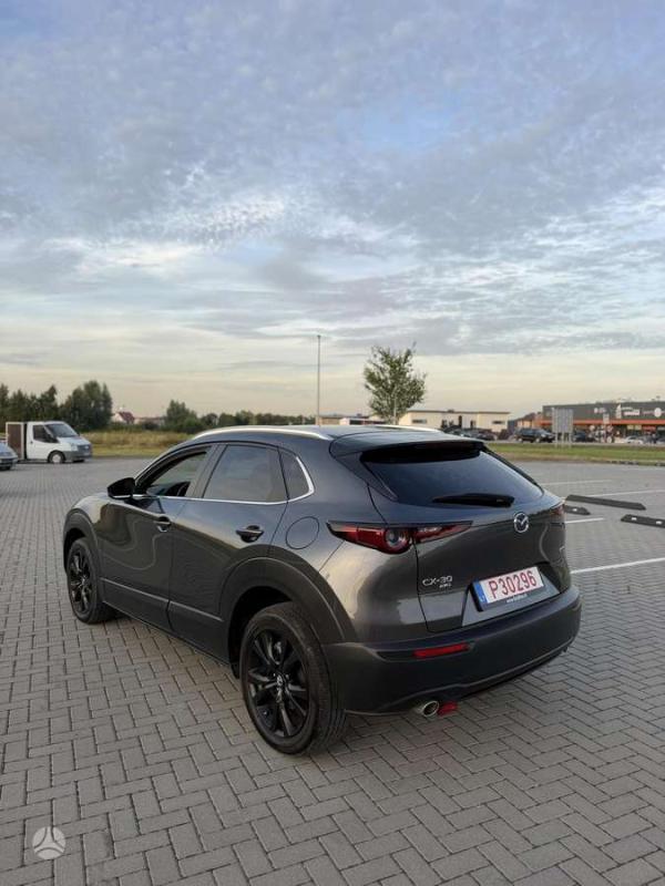 Мазда CX-30 2025 в Клайпеда на AUTOMOTO.COM.LV Серый Мазда CX-30 2025 в Клайпеда, объемом двигателя 2.49 л и пробегом 23 тыс. км за 20800 €, фото 4 на AUTOMOTO.COM.LV