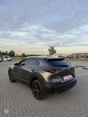 Серый Мазда CX-30 2025 в Клайпеда, объемом двигателя 2.49 л и пробегом 23 тыс. км за 20800 €, фото 4 на AUTOMOTO.COM.LV