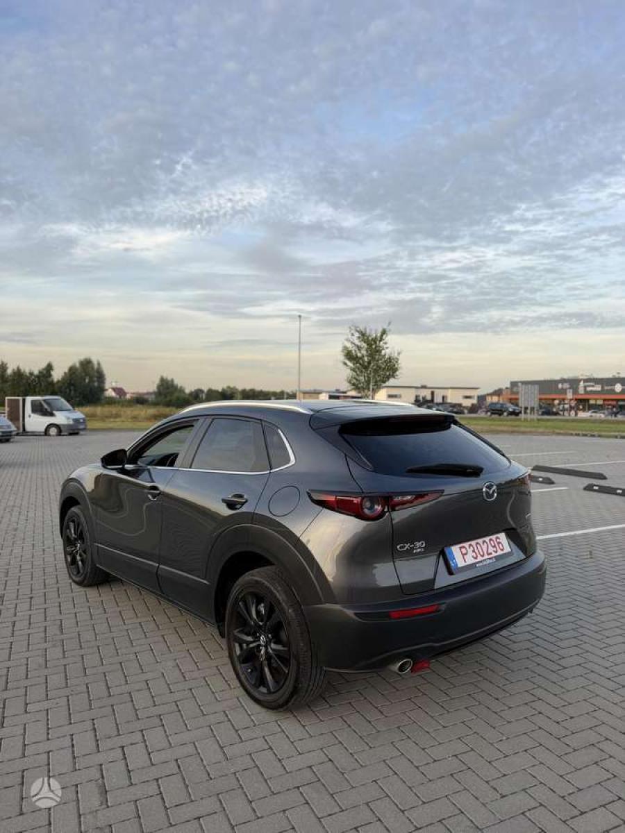 Серый Мазда CX-30 2025 в Клайпеда, объемом двигателя 2.49 л и пробегом 23 тыс. км за 20800 €, фото 4 на AUTOMOTO.COM.LV