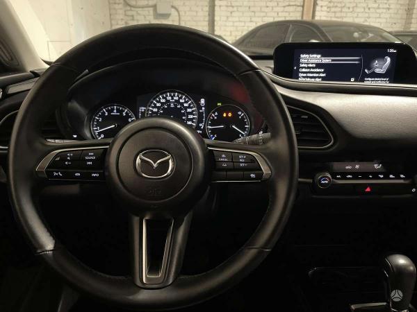 Grey Mazda CX-30 2025 in Klaipeda, with an engine capacity of 2.49 L and mileage of 23 thousand km for 20999 €, photo 3 on AUTOMOTO.COM.LV