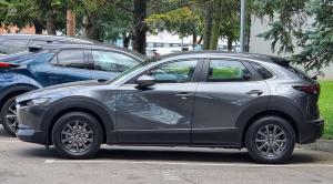 Grey Mazda CX-30 2025 in Kaunas, with an engine capacity of 2.49 L and mileage of 6 thousand km for 22990 €, photo 4 on AUTOMOTO.COM.LV