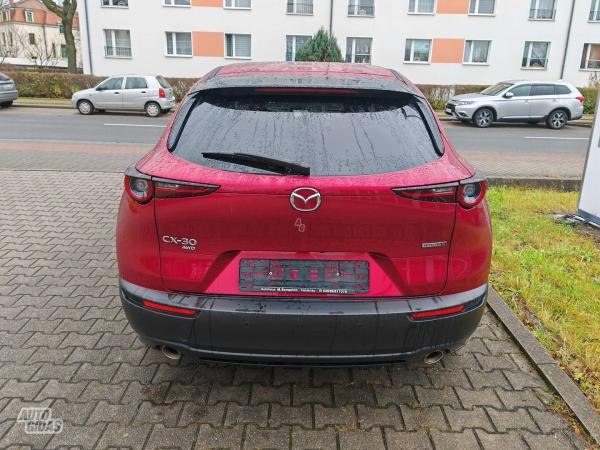 Red Mazda CX-30 2019 in Kaunas, with an engine capacity of 2.00 L and mileage of 59 thousand km for 23420 €, photo 5 on AUTOMOTO.COM.LV