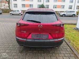 Red Mazda CX-30 2019 in Kaunas, with an engine capacity of 2.00 L and mileage of 59 thousand km for 23420 €, photo 5 on AUTOMOTO.COM.LV