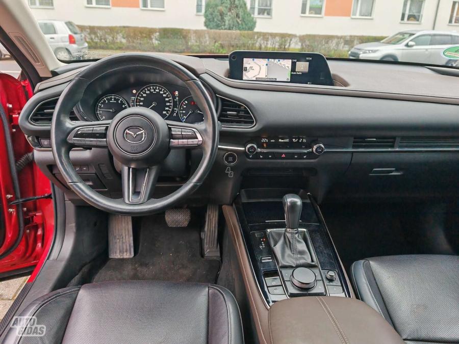 Red Mazda CX-30 2019 in Kaunas, with an engine capacity of 2.00 L and mileage of 59 thousand km for 23420 €, photo 10 on AUTOMOTO.COM.LV