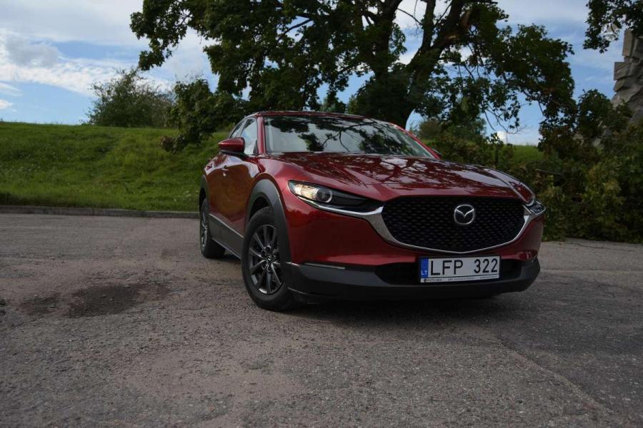 Красный Мазда CX-30 2019 в Каунас, объемом двигателя 2.00 л и пробегом 159 тыс. км за 14900 €, фото 1 на AUTOMOTO.COM.LV