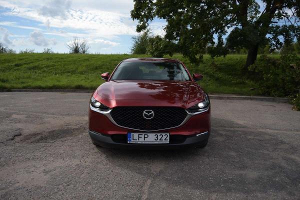 Sarkans Mazda CX-30 2019 Kauņa, ar dzinēja tilpumu 2.00 L un nobraukumu 159 tūkst. km par 14900 €, foto 5 vietnē AUTOMOTO.COM.LV