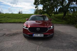 Красный Мазда CX-30 2019 в Каунас, объемом двигателя 2.00 л и пробегом 159 тыс. км за 14900 €, фото 5 на AUTOMOTO.COM.LV