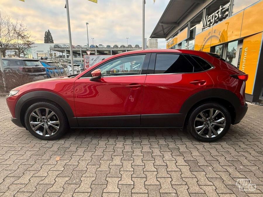 Sarkans Mazda CX-30 2020 Kauņa, ar dzinēja tilpumu 2.00 L un nobraukumu 62 tūkst. km par 23420 €, foto 3 vietnē AUTOMOTO.COM.LV