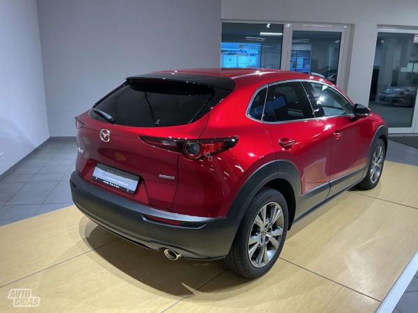 Красный Мазда CX-30 2020 в Каунас, объемом двигателя 2.00 л и пробегом 29 тыс. км за 24965 €, фото 3 на AUTOMOTO.COM.LV