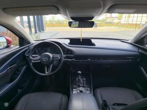 Sarkans Mazda CX-30 2020 Viļņa, ar dzinēja tilpumu 2.00 L un nobraukumu 150 tūkst. km par 15000 €, foto 9 vietnē AUTOMOTO.COM.LV