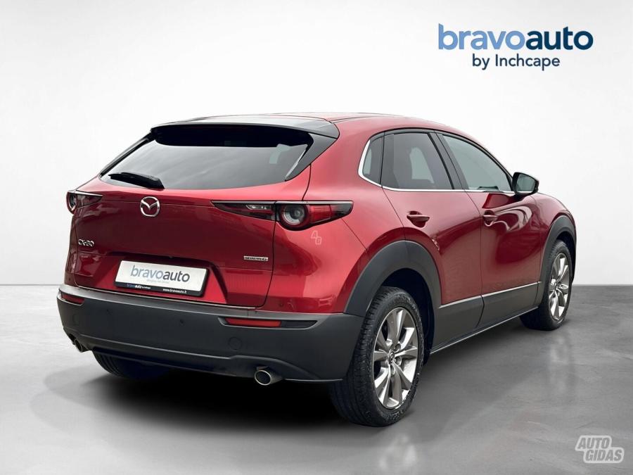 Red Mazda CX-30 2020 in Kaunas, with an engine capacity of 2.00 L and mileage of 103 thousand km for 21271 €, photo 6 on AUTOMOTO.COM.LV