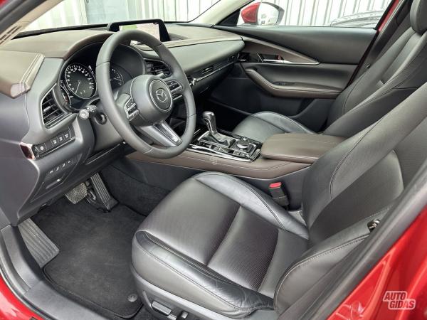 Красный Мазда CX-30 2020 в Каунас, объемом двигателя 2.00 л и пробегом 103 тыс. км за 21271 €, фото 10 на AUTOMOTO.COM.LV