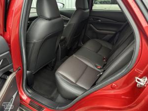 Red Mazda CX-30 2020 in Kaunas, with an engine capacity of 2.00 L and mileage of 103 thousand km for 21271 €, photo 12 on AUTOMOTO.COM.LV