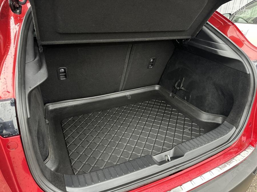 Red Mazda CX-30 2020 in Kaunas, with an engine capacity of 2.00 L and mileage of 103 thousand km for 21271 €, photo 13 on AUTOMOTO.COM.LV