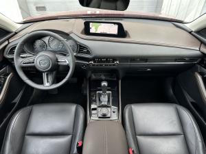 Red Mazda CX-30 2020 in Kaunas, with an engine capacity of 2.00 L and mileage of 103 thousand km for 21271 €, photo 15 on AUTOMOTO.COM.LV