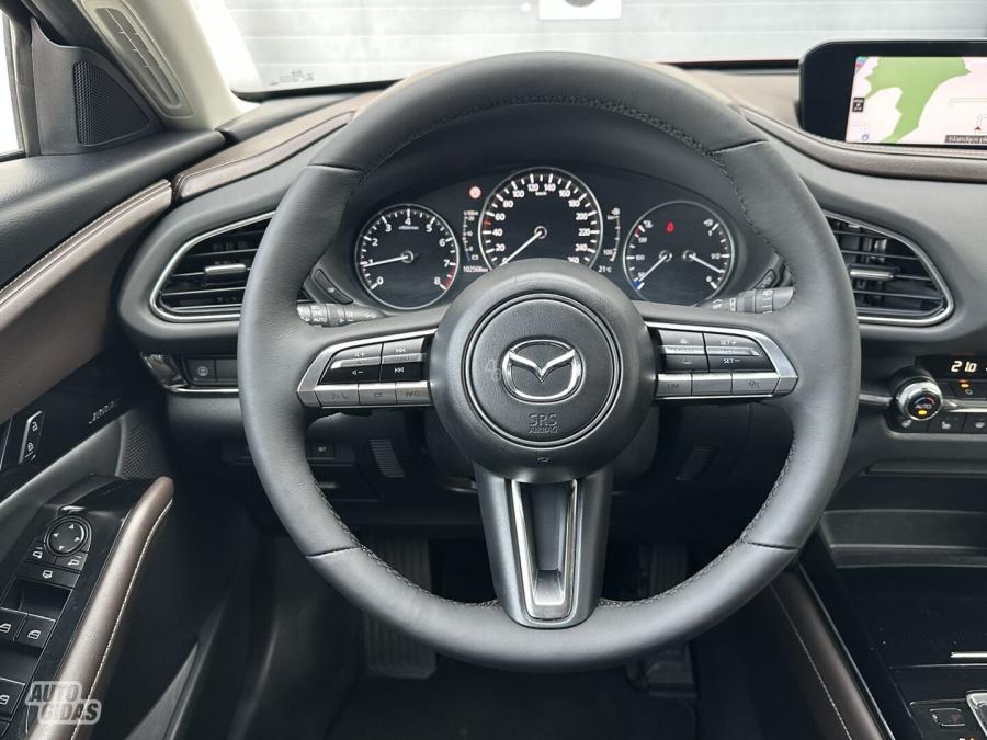 Red Mazda CX-30 2020 in Kaunas, with an engine capacity of 2.00 L and mileage of 103 thousand km for 21271 €, photo 17 on AUTOMOTO.COM.LV