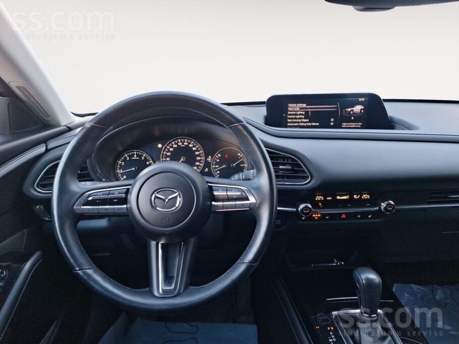 Sarkans Mazda CX-30 2021 Rīga, ar dzinēja tilpumu 2.00 L un nobraukumu 7 tūkst. km par 19900 €, foto 15 vietnē AUTOMOTO.COM.LV
