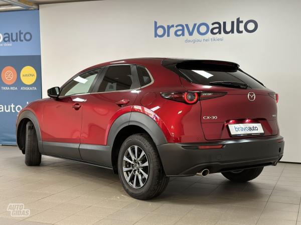 Красный Мазда CX-30 2021 в Вильнюс, объемом двигателя 2.00 л и пробегом 51 тыс. км за 20500 €, фото 2 на AUTOMOTO.COM.LV