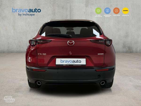 Красный Мазда CX-30 2021 в Вильнюс, объемом двигателя 2.00 л и пробегом 51 тыс. км за 20500 €, фото 6 на AUTOMOTO.COM.LV