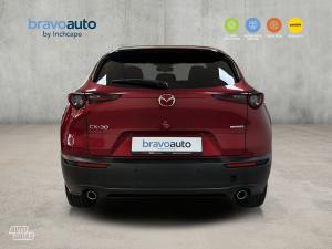 Sarkans Mazda CX-30 2021 Viļņa, ar dzinēja tilpumu 2.00 L un nobraukumu 51 tūkst. km par 20500 €, foto 7 vietnē AUTOMOTO.COM.LV