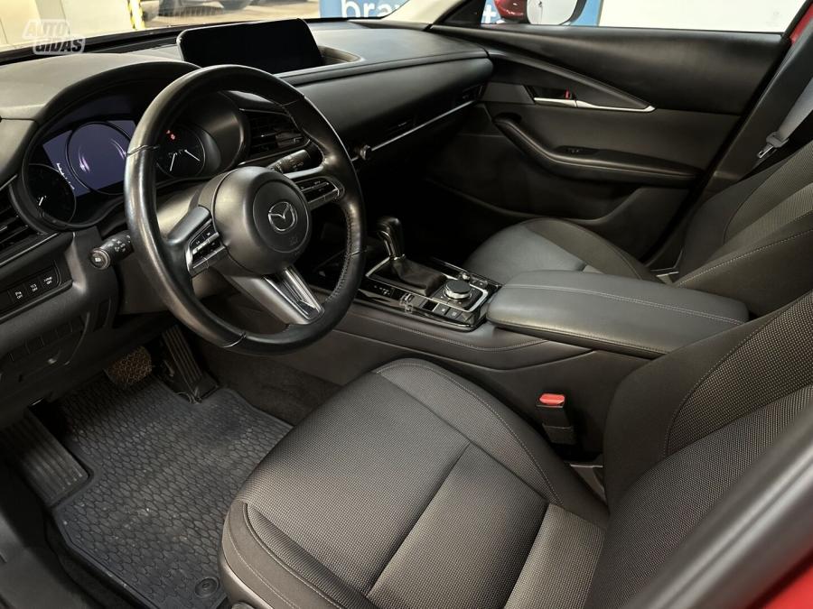 Sarkans Mazda CX-30 2021 Viļņa, ar dzinēja tilpumu 2.00 L un nobraukumu 51 tūkst. km par 20500 €, foto 11 vietnē AUTOMOTO.COM.LV