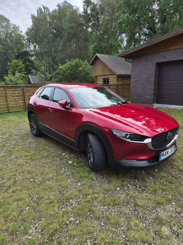 Красный Мазда CX-30 2021 в Каунас, объемом двигателя 2.00 л и пробегом 98 тыс. км за 17268 €, фото 1 на AUTOMOTO.COM.LV