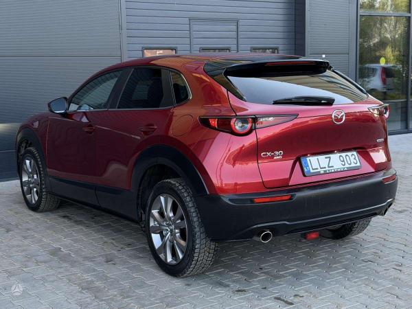Красный Мазда CX-30 2021 в Вильнюс, объемом двигателя 2.49 л и пробегом 73 тыс. км за 16111 €, фото 4 на AUTOMOTO.COM.LV