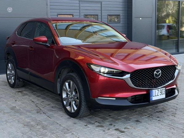 Красный Мазда CX-30 2021 в Вильнюс, объемом двигателя 2.49 л и пробегом 73 тыс. км за 16111 €, фото 6 на AUTOMOTO.COM.LV
