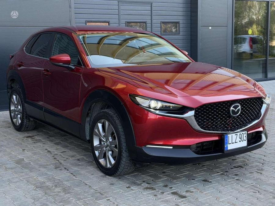 Red Mazda CX-30 2021 in Vilnius, with an engine capacity of 2.49 L and mileage of 73 thousand km for 16111 €, photo 6 on AUTOMOTO.COM.LV