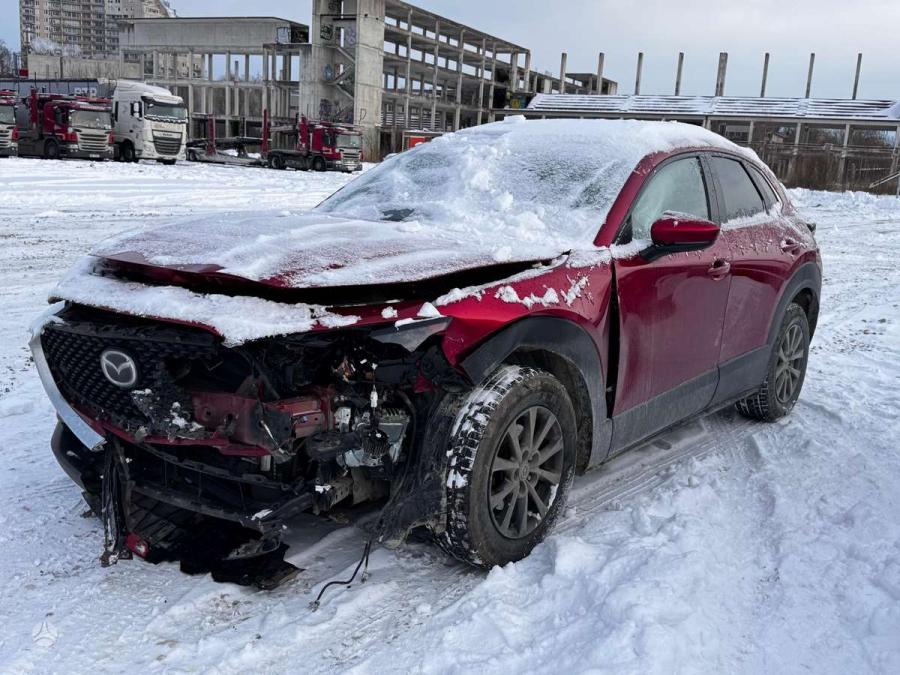 Sarkans Mazda CX-30 2022 Rīga, ar dzinēja tilpumu 2.00 L un nobraukumu 70 tūkst. km par 6300 €, foto 1 vietnē AUTOMOTO.COM.LV