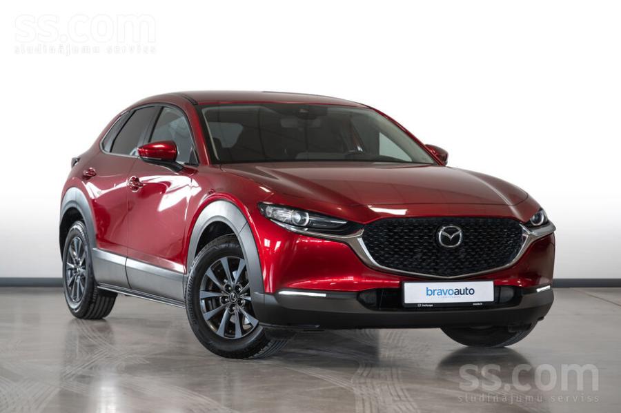 Red Mazda CX-30 2021 in Riga, with an engine capacity of 2.00 L and mileage of 50 thousand km for 18490 €, photo 4 on AUTOMOTO.COM.LV
