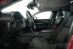 Red Mazda CX-30 2021 in Riga, with an engine capacity of 2.00 L and mileage of 50 thousand km for 18490 €, photo 16 on AUTOMOTO.COM.LV