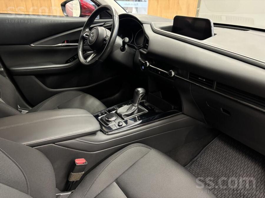 Sarkans Mazda CX-30 2022 Rīga, ar dzinēja tilpumu 2.00 L un nobraukumu 32 tūkst. km par 19500 €, foto 12 vietnē AUTOMOTO.COM.LV