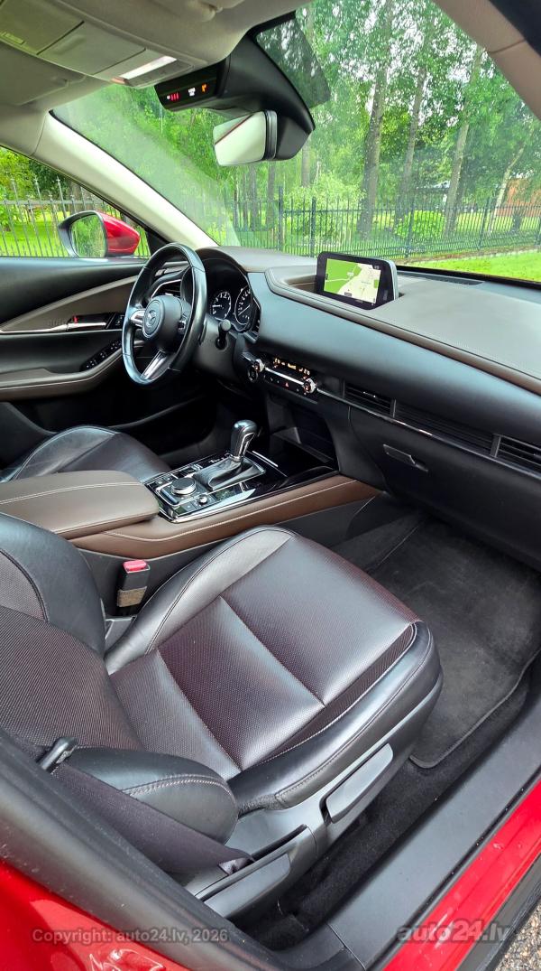 Red Mazda CX-30 2019 in Rapla, with an engine capacity of 2.00 L and mileage of 75 thousand km for 19800 €, photo 9 on AUTOMOTO.COM.LV