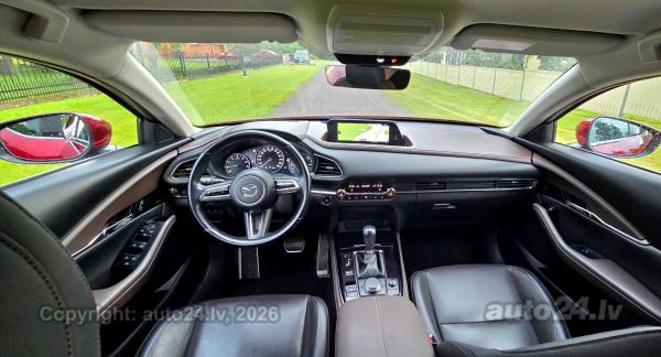 Red Mazda CX-30 2019 in Rapla, with an engine capacity of 2.00 L and mileage of 75 thousand km for 19800 €, photo 10 on AUTOMOTO.COM.LV