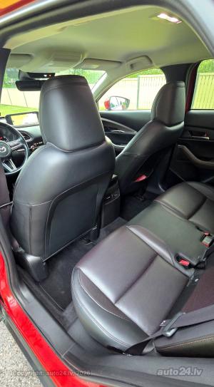 Red Mazda CX-30 2019 in Rapla, with an engine capacity of 2.00 L and mileage of 75 thousand km for 19800 €, photo 12 on AUTOMOTO.COM.LV