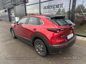 Красный Мазда CX-30 2022 в Тарту, объемом двигателя 2.00 л и пробегом 53 тыс. км за 19990 €, фото 4 на AUTOMOTO.COM.LV