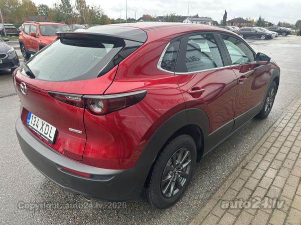 Красный Мазда CX-30 2022 в Тарту, объемом двигателя 2.00 л и пробегом 53 тыс. км за 19990 €, фото 5 на AUTOMOTO.COM.LV