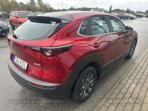 Красный Мазда CX-30 2022 в Тарту, объемом двигателя 2.00 л и пробегом 53 тыс. км за 19990 €, фото 5 на AUTOMOTO.COM.LV