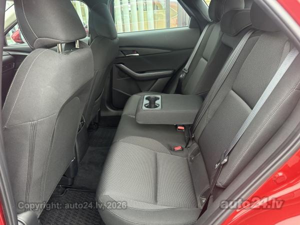 Красный Мазда CX-30 2022 в Тарту, объемом двигателя 2.00 л и пробегом 53 тыс. км за 19990 €, фото 7 на AUTOMOTO.COM.LV