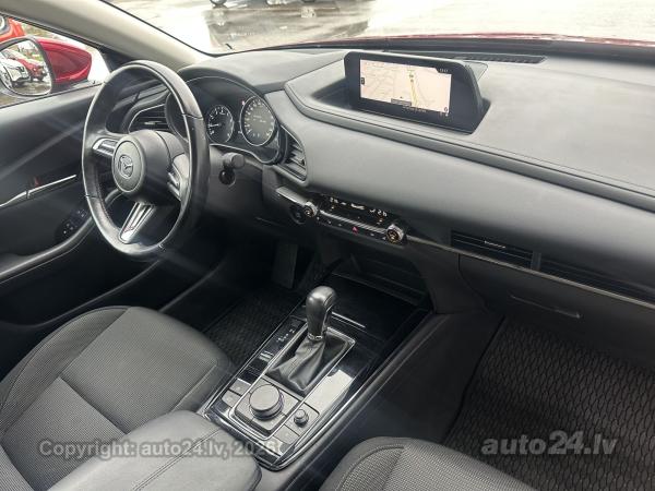 Красный Мазда CX-30 2022 в Тарту, объемом двигателя 2.00 л и пробегом 53 тыс. км за 19990 €, фото 9 на AUTOMOTO.COM.LV